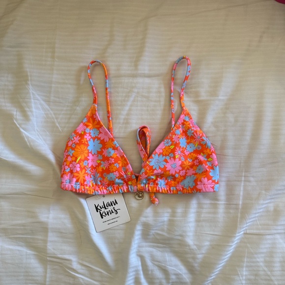Kulani Kinis | Swim | Kulani Kinis Small Top Nwt Bralette Dandelion ...